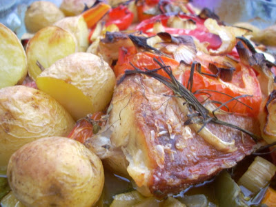 tachos de ensaio: 4 por 6 - Peixe assado no forno com batatas assadas